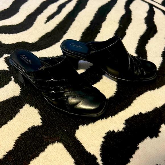 Clarks | Shoes | Clarks Mules | Poshmark